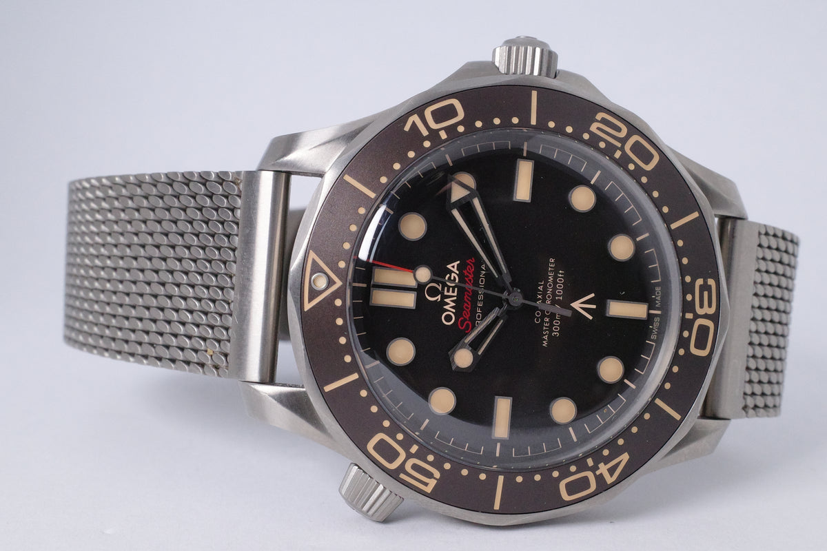 OMEGA 2025 SEAMASTER DIVER 300m NO TIME TO DIE 007 BOX & PAPERS – Honolulu Time