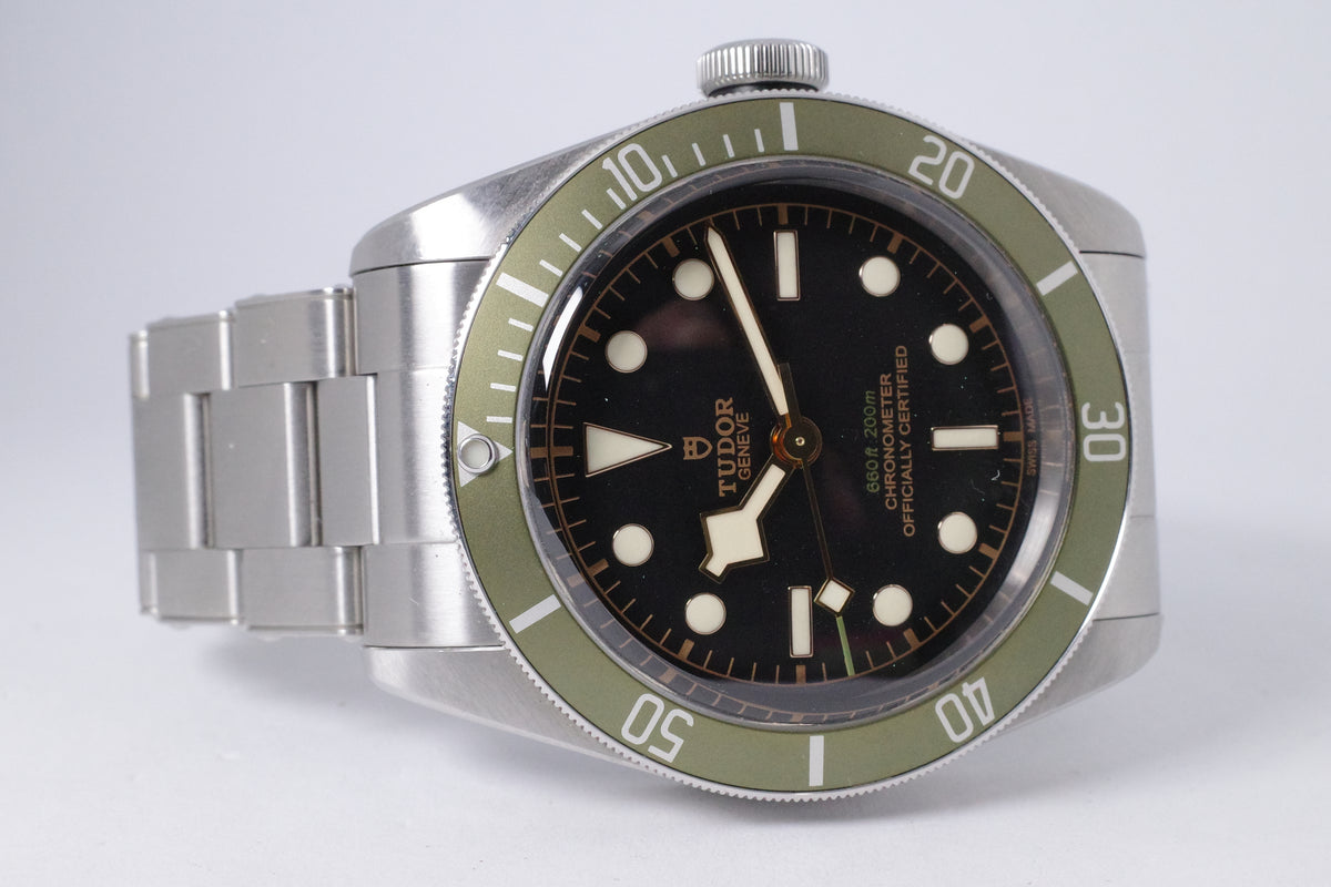TUDOR BLACK BAY GREEN HARRODS LIMITED EDITION 79230G BOX & PAPERS ...