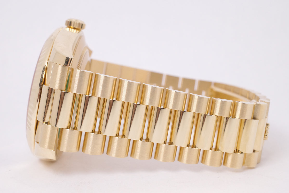 ROLEX NEW YELLOW GOLD DAY-DATE 40 BLACK BAGUETTE DIAMOND DIAL 228238 ...